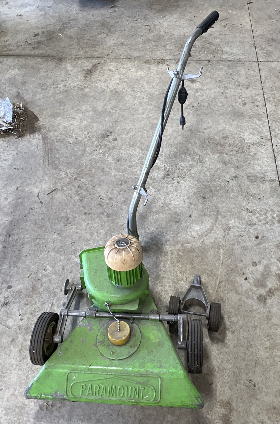 RARE Vintage PARAMOUNT All Purpose 1 HP Outdoor Vacuum / Model 1703 | eBay