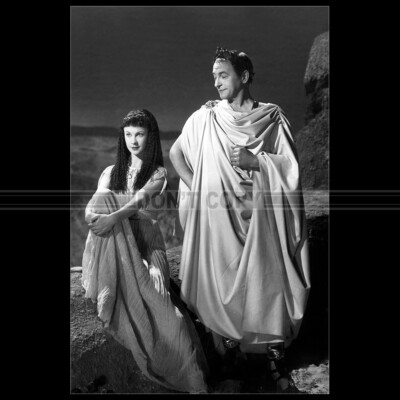 Photo F.014954 VIVIEN LEIGH & CLAUDE RAINS (CAESAR AND CLEOPATRA) 1945 | eBay