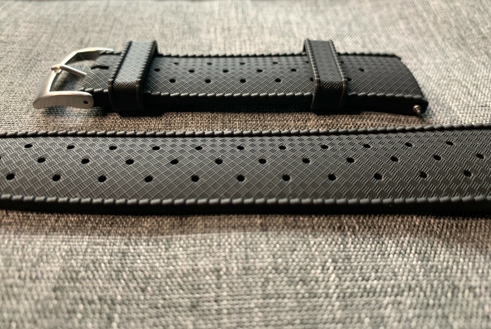 2nd Gen FKM Premium Rubber Sports Watch Strap Black 18/20/22mm Tropical ...