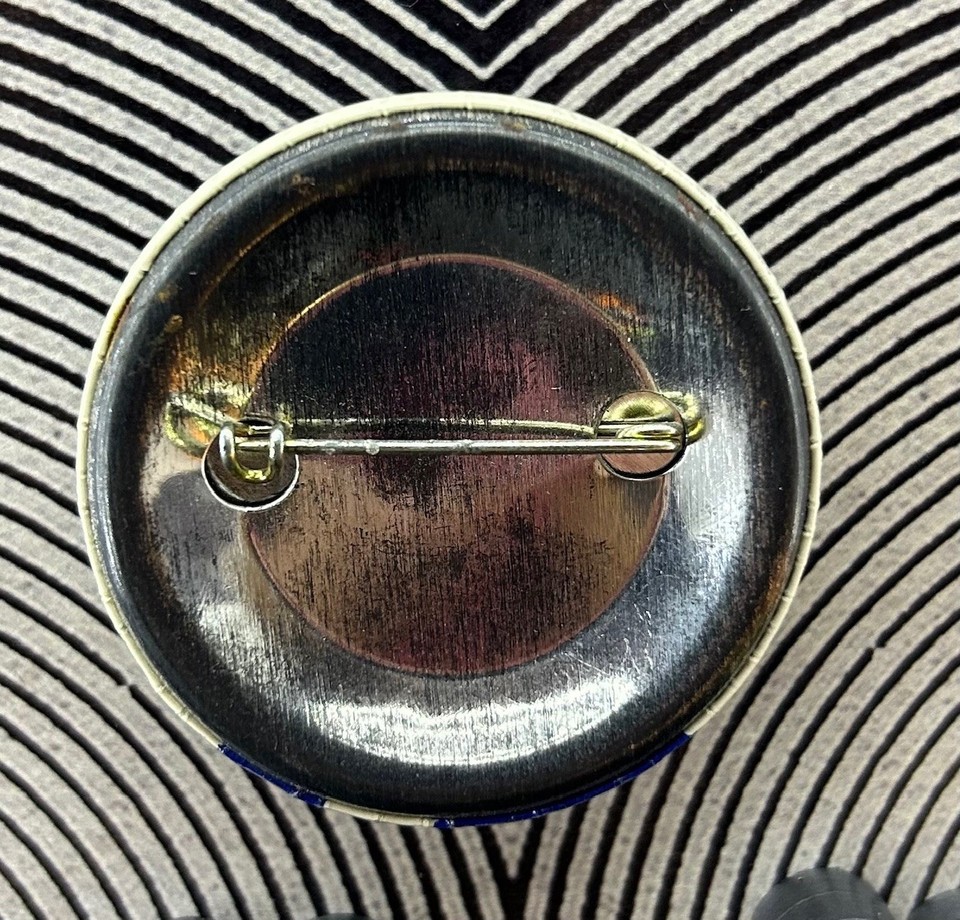 Elvis Costello-Armed Forces Vintage Pinback Badge 1980/Punk New Wave ...