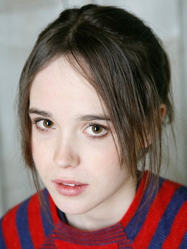 V3541 Ellen Page Cute Portrait Beautiful Actress Decor WALL POSTER ...