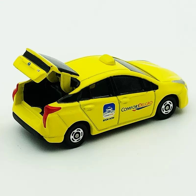 Takara Tomy Tomica Toyota Prius Comfortdelgro Singapore Taxi Yellow Toy ...