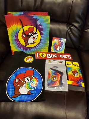 Buc-ee's Gift Bag Combo Package *ONLY IN TEXAS* (Shirt size medium) | eBay