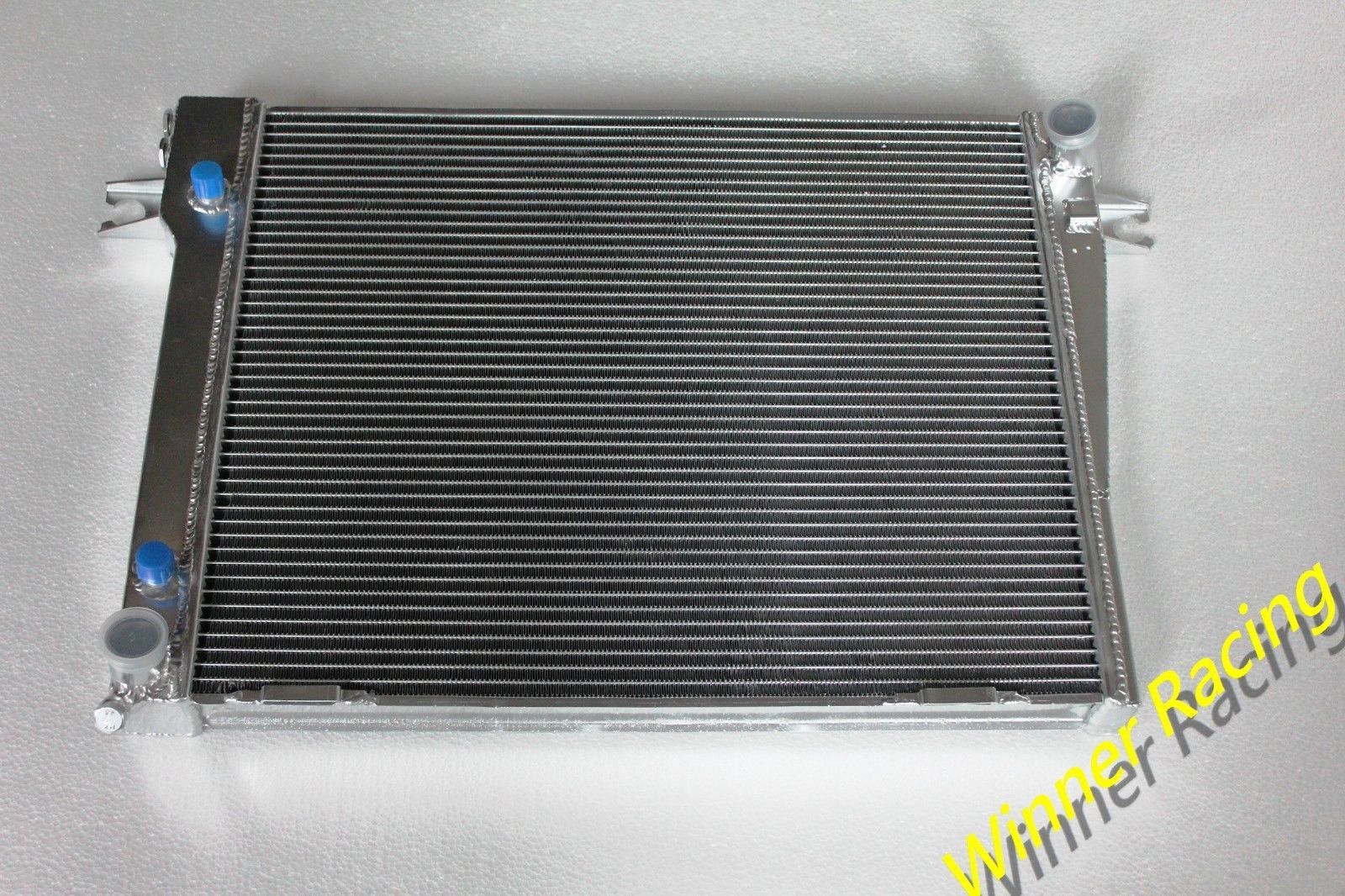 Radiator BMW E28 520I M20 B20 85-87; E28 525E M20 B27 81-87; E28 528E ...