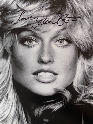 Mary Stavin 007 OCTOPUSSY, A VIEW TO A KILL signed in person 8X10 ...