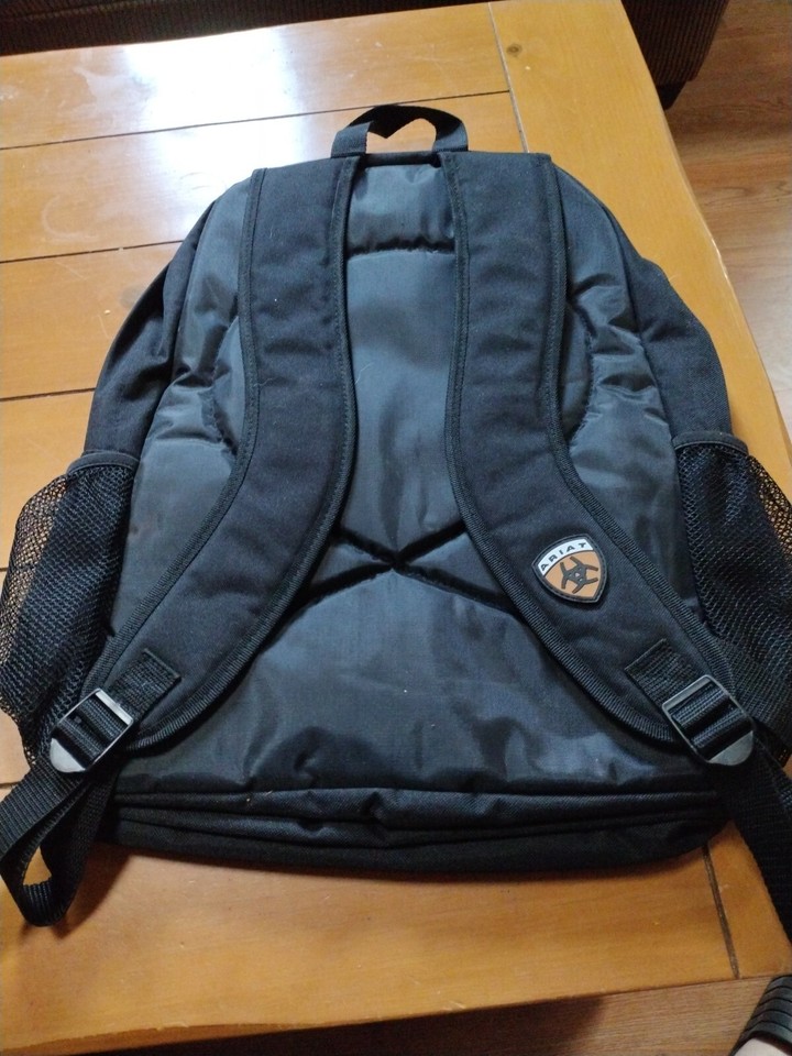 Ariat Backpack Black 17” Adult Riding 2 Pockets Nylon Adjust Straps ...