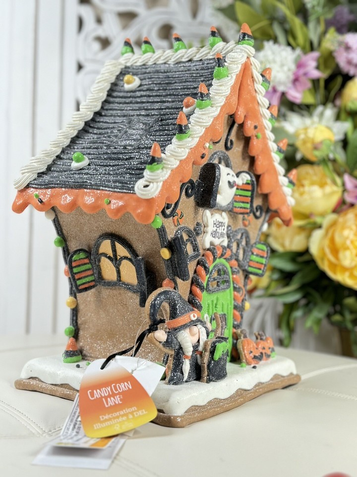 NEW Candy Corn Lane 14”Halloween Light Up Icing Gingerbread Haunted ...