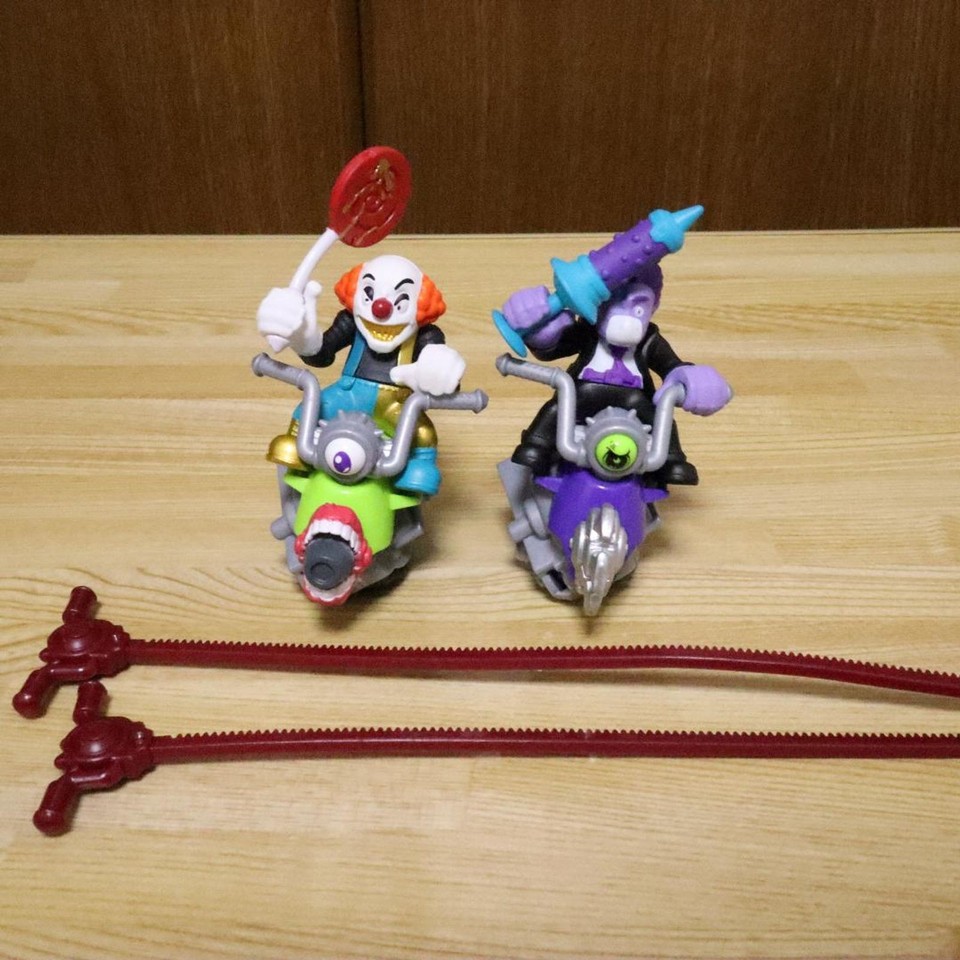 Monsmoto DX Battle Arena Set 02 Knight Joker Mad Doctor K Skull Slasher ...