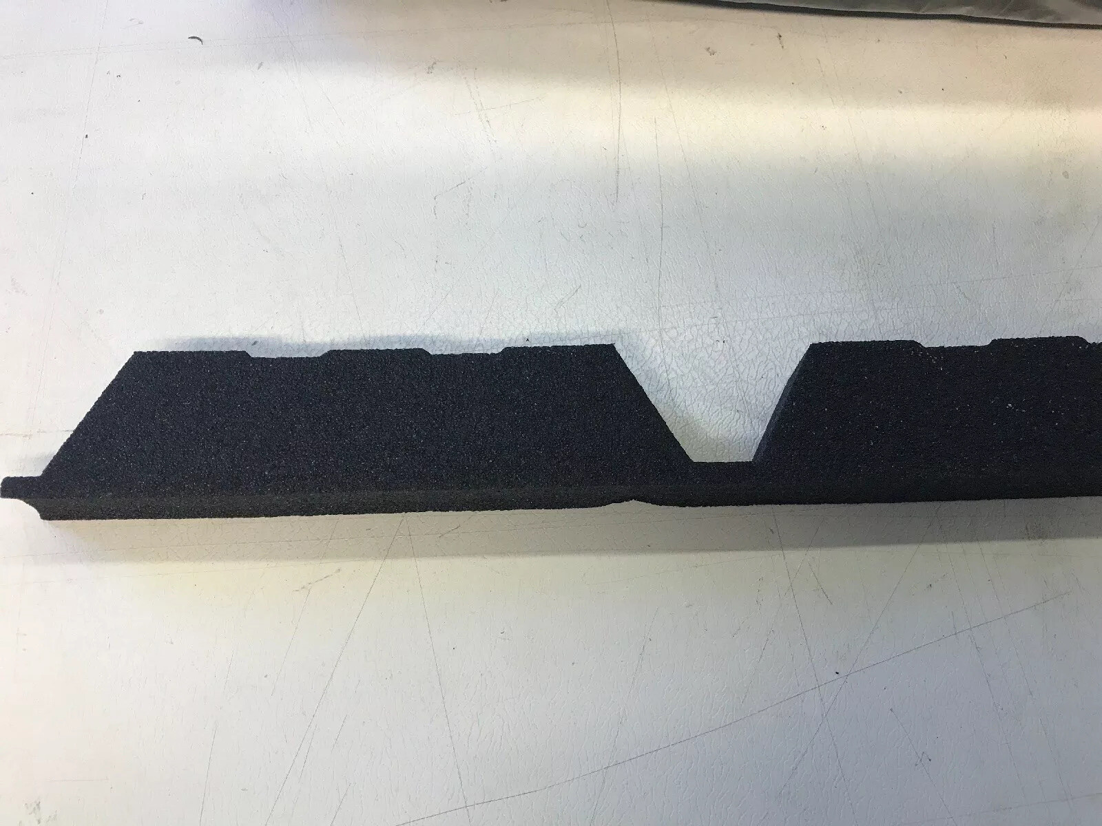 26/1000 Box Profile Foam Fillers / Eaves / Infills Roofing Sheets (10 ...