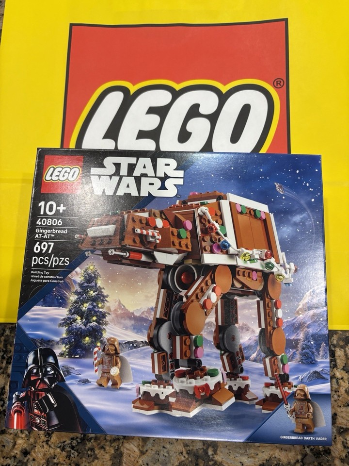 LEGO 40806 Gingerbread AT-AT Walker (Darth Vader Gingerbread Minifigure ...