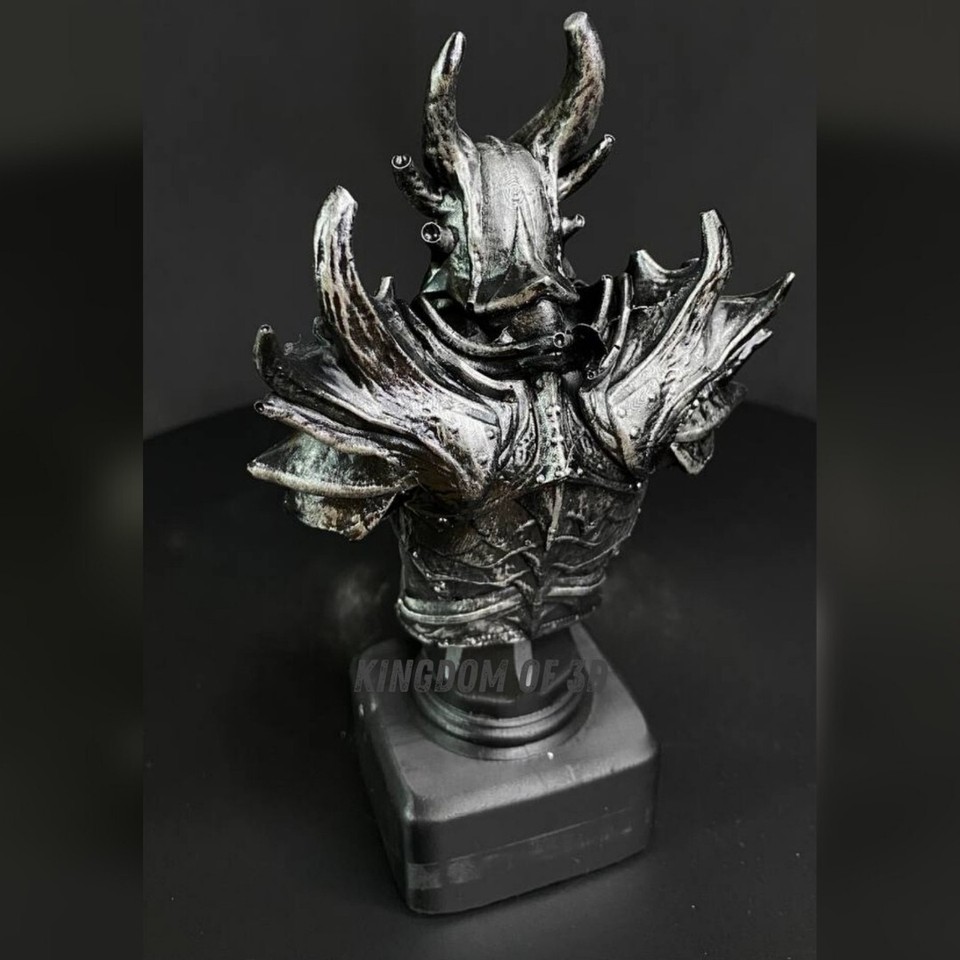 Skyrim Daedric Armor Bust, Elder Scrolls Skyrim Figurines, Resin Statue ...