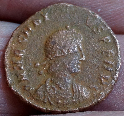 ARCADIUS, VICTORY CROWNING EMPEROR, 395-401 AD, 18mm, 2.47g, Ancient ...