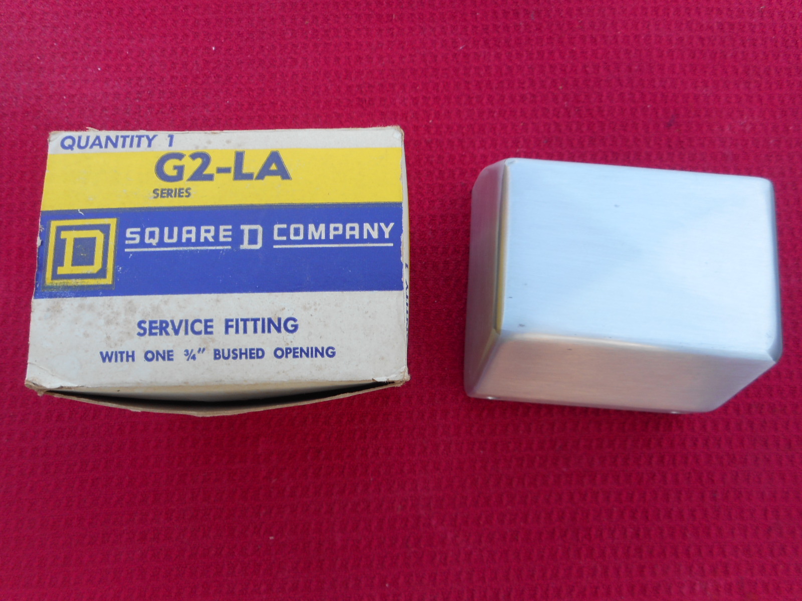SQUARE D G2-LA SERVICE FITTING HOUSING W/ 3/4IN BUSHED OPENING G2LA | eBay