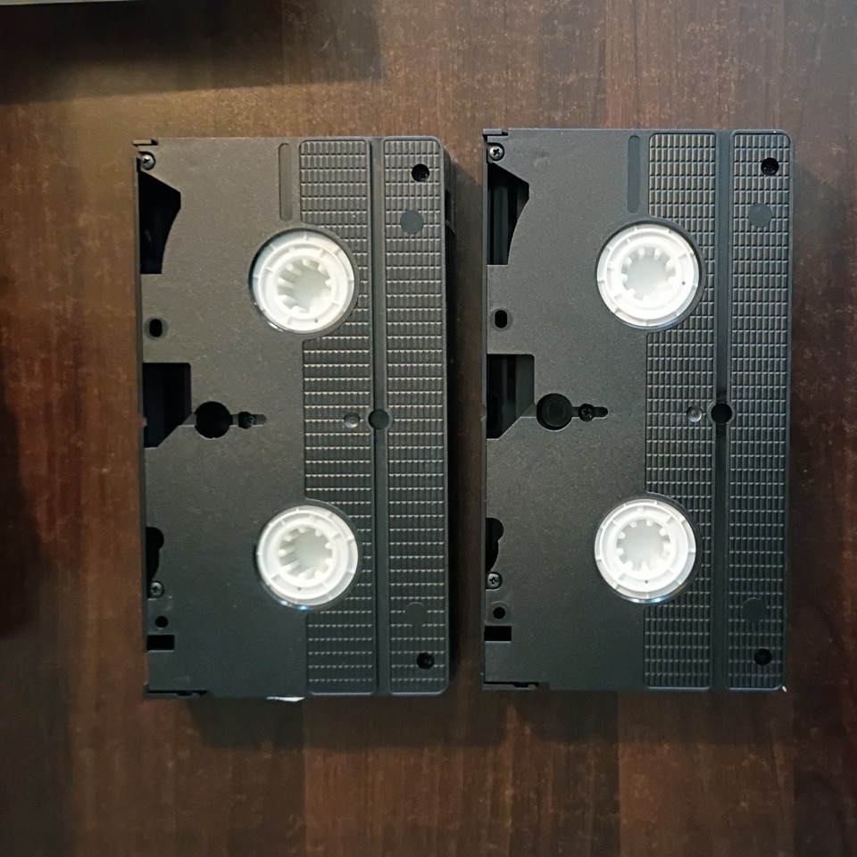Julia Roberts VHS Lot of 2 Movies - Pretty Woman & My Best Friend's ...