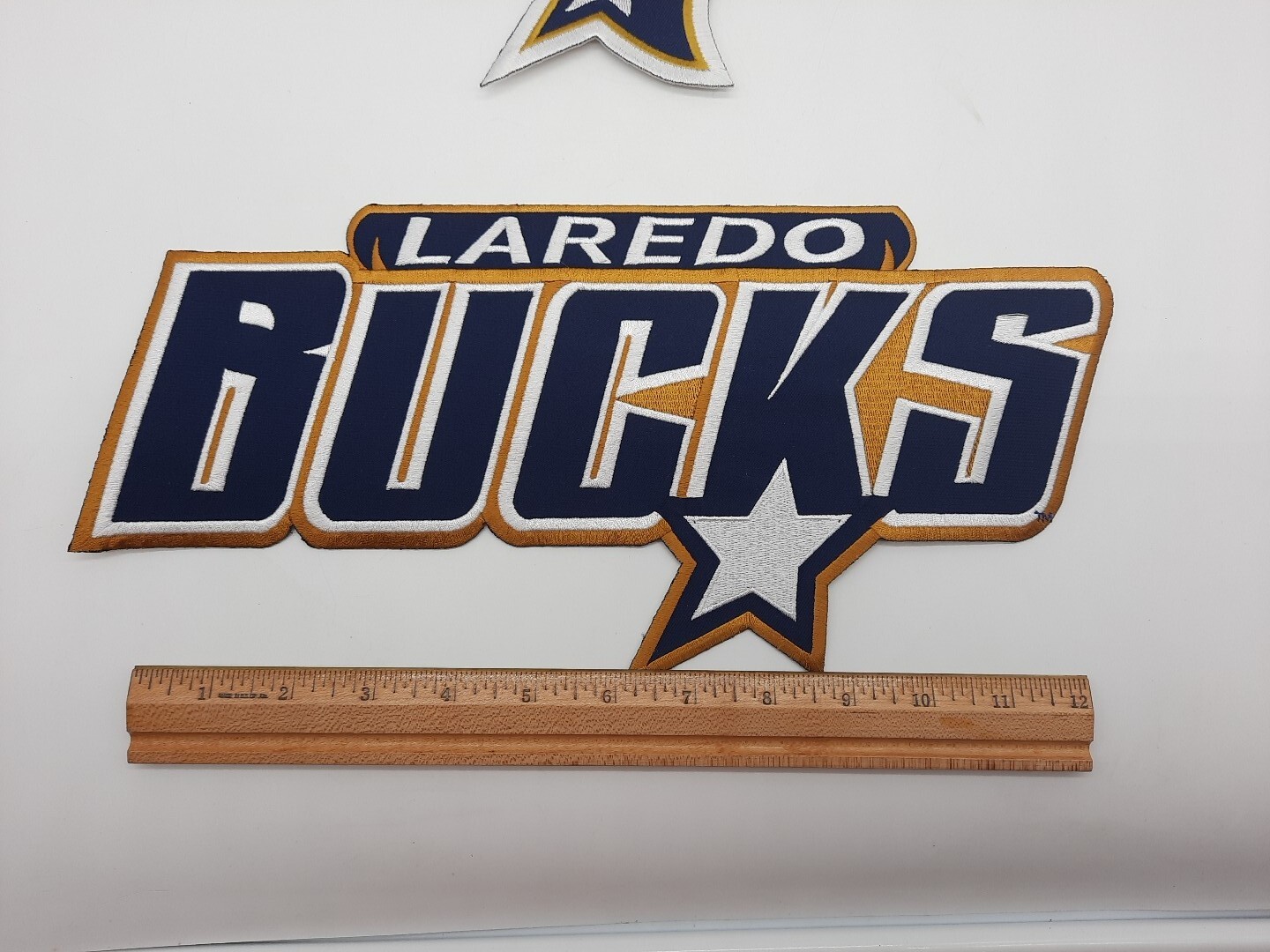 3X Vintage Laredo Bucks Hockey Jersey Jacket Patch With Santa Hat Set ...