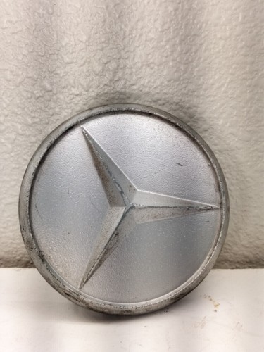 Mercedes Benz Bundt Wheel Center Rim Cap Mexican Hat Hub Dust Cover ...