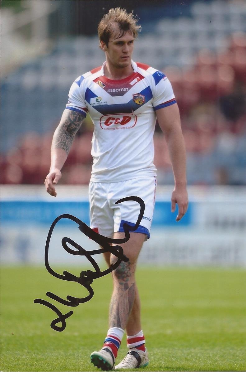 WAKEFIELD TRINITY RUGBY LEAGUE * LUCAS WALSHAW SIGNED 6X4 ACTION PHOTO ...