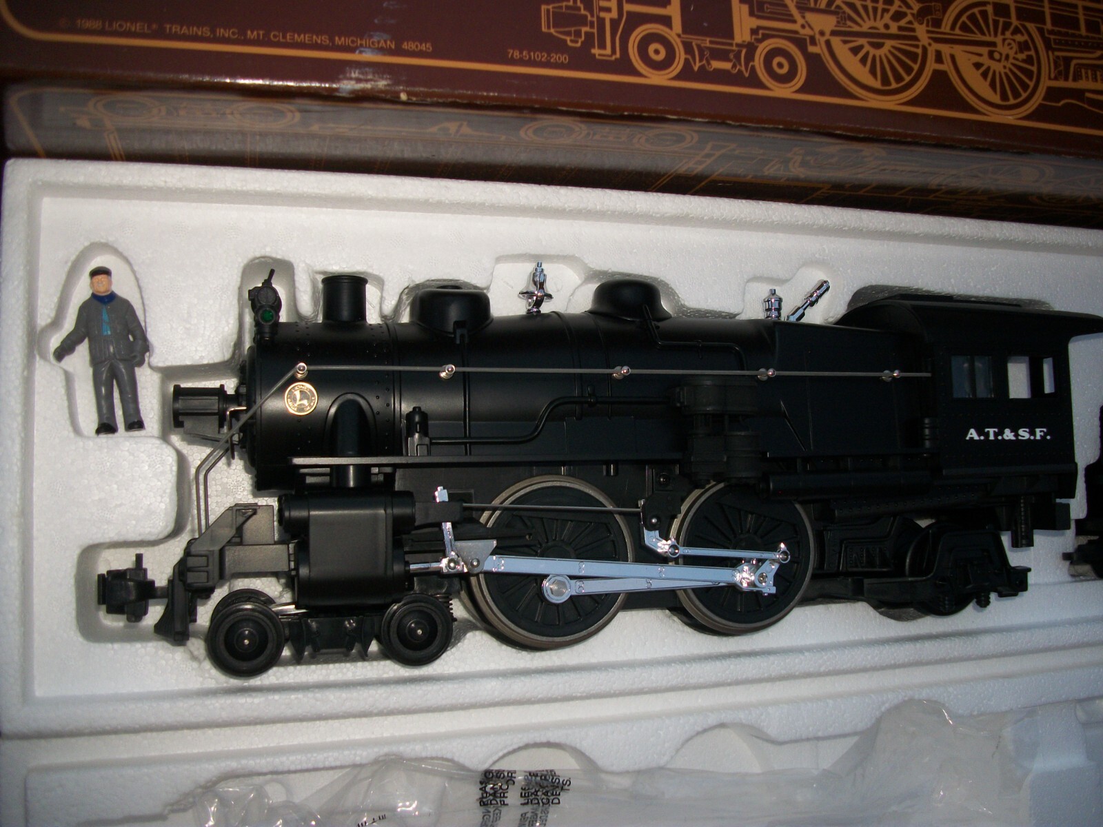 Lionel 4-4-2 Large Scale Steam Locomotive and Tender 8-85103 for sale ...