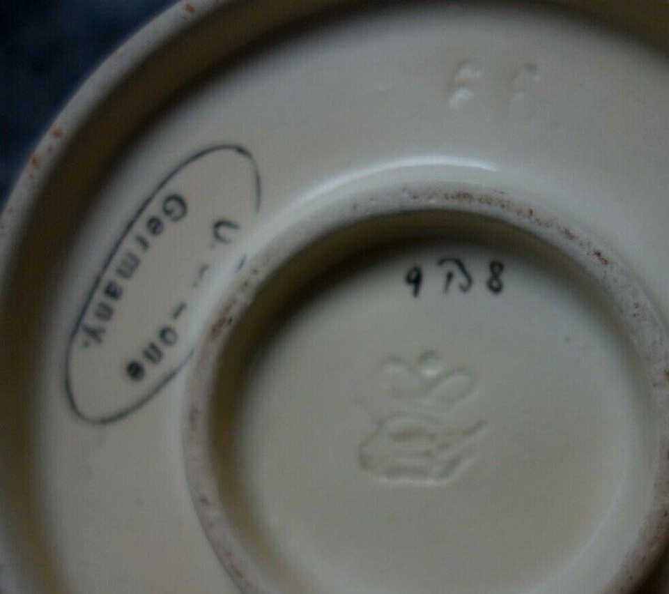 Hummel figurine Hum 66. "Farm Boy" TMK 1 * Crown Mark * stamp U.S.-Zone ...