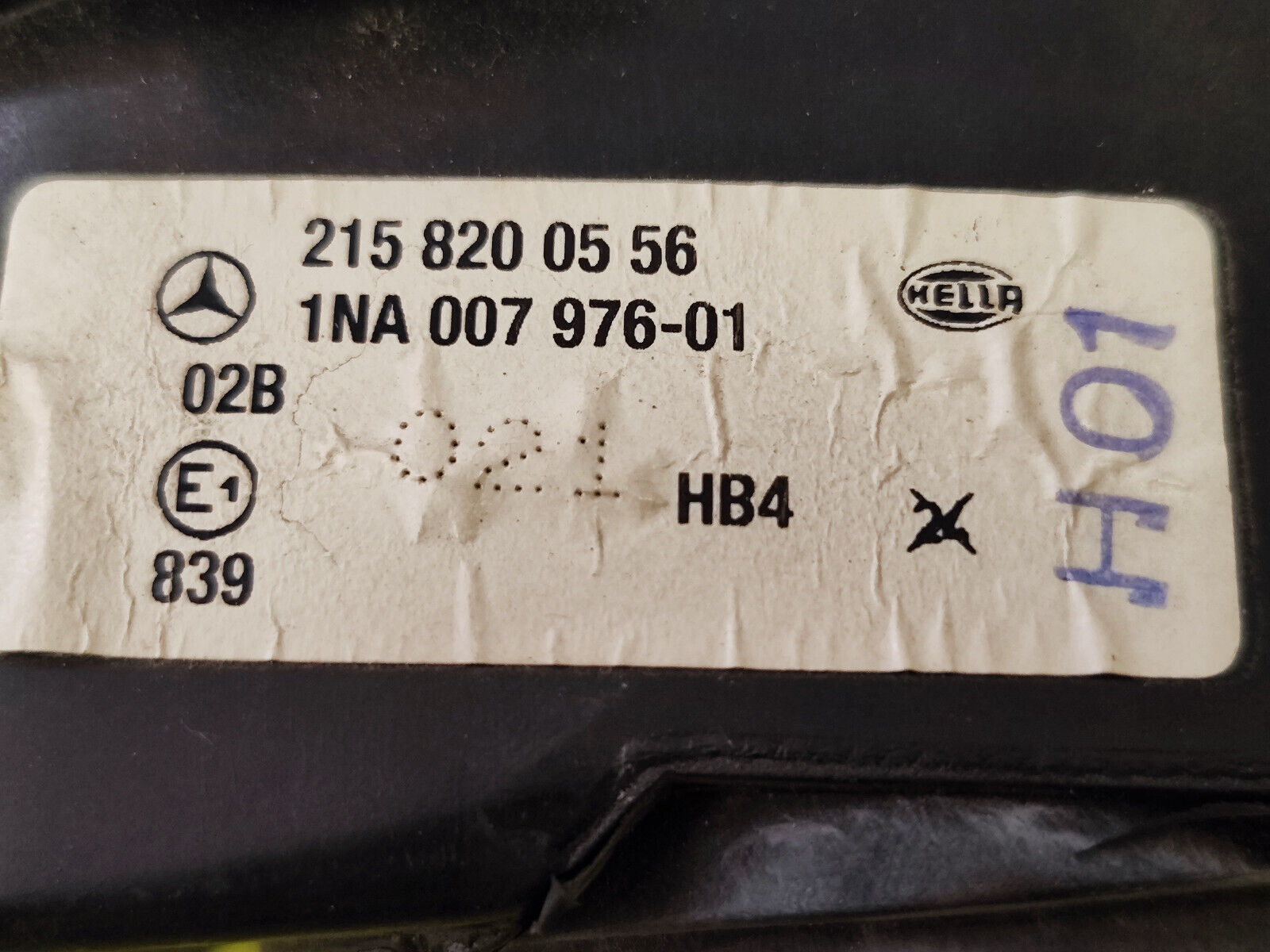 A2158200556 Left Front Fog Light Mercedes-Benz SKL R170 C-Class W203 | eBay