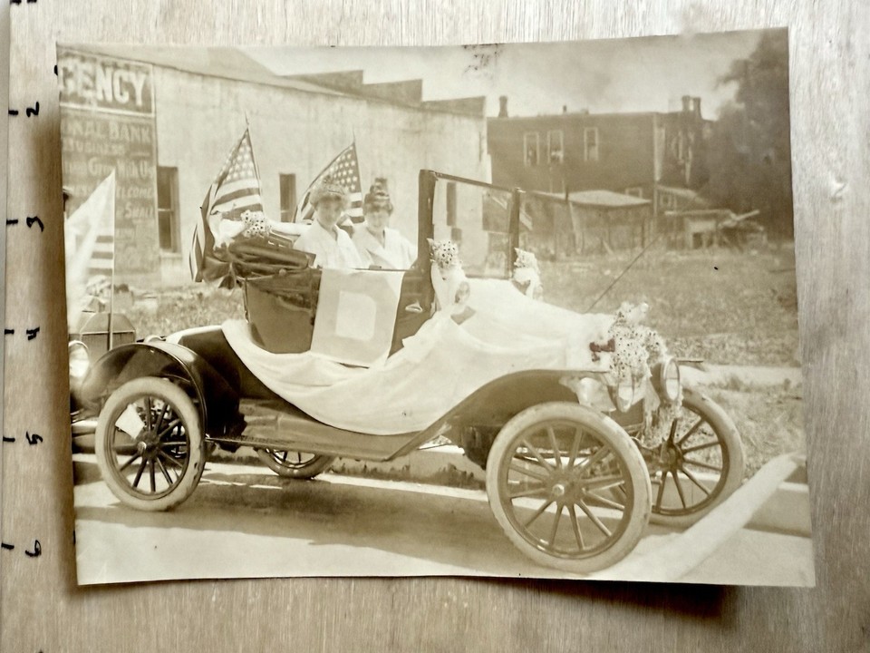 VTG Photo Women In 1910s Ford Model T Parade Car Cripple Creek Colorado ...