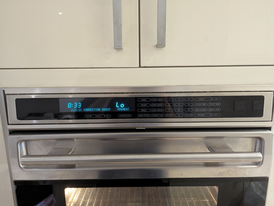 Wolf L Series Single Built In Wall Oven SO30 With Racks. Good Working ...