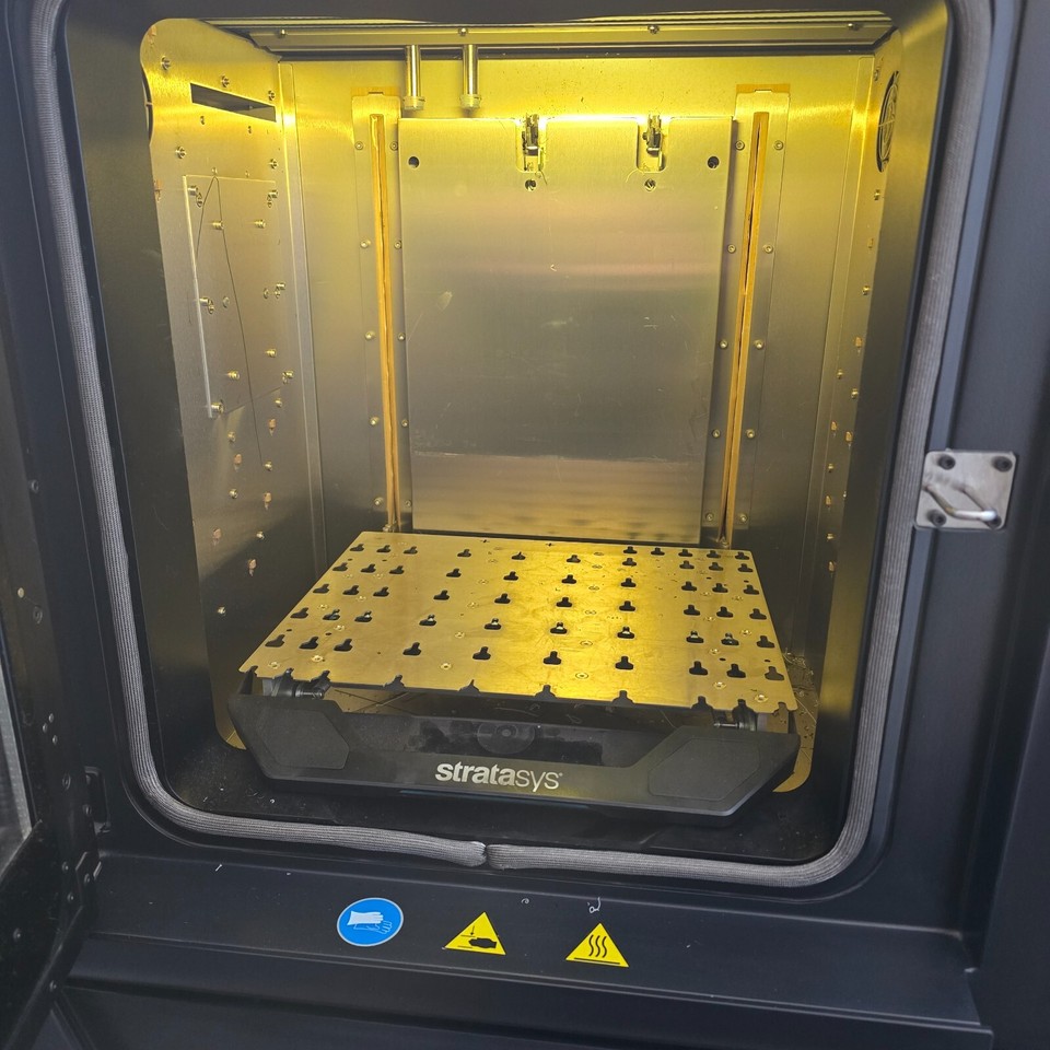 Stratasys F370 FDM 3D Printer and SCA-122HT Support Cleaning Apparatus ...