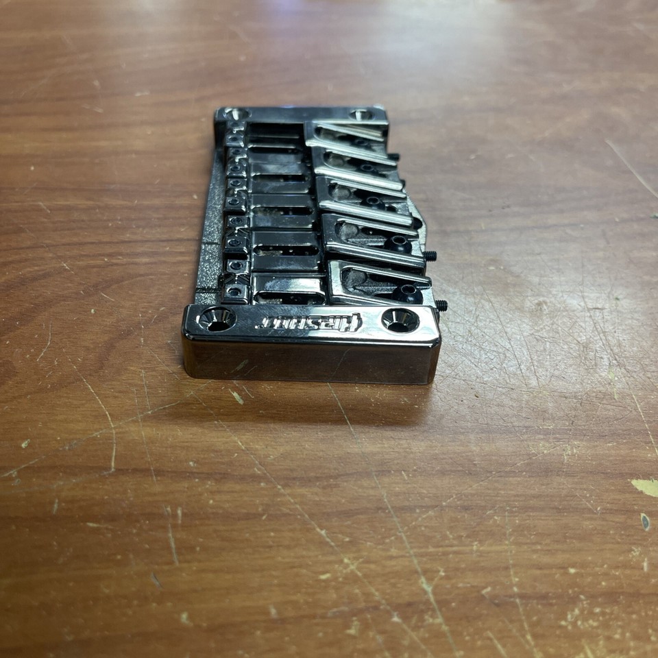 Hipshot 5 String TransTone Flat Mount .750" Spacing Bass Bridge ...