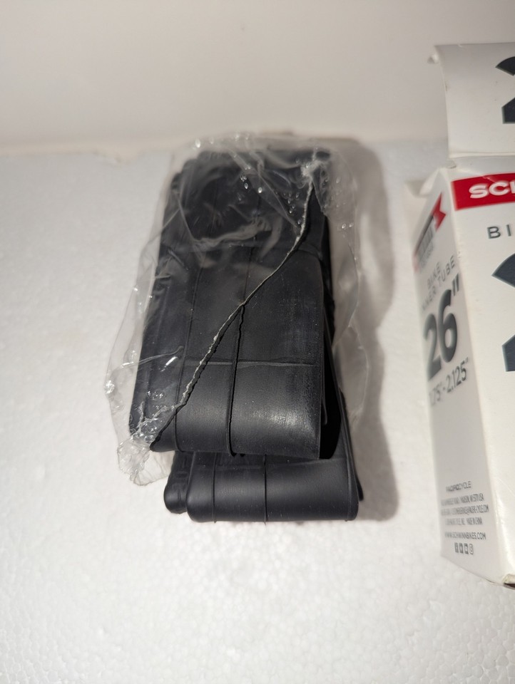 Schwinn 26 Inch Bike Tire Inner Tube 1.75 - 2.125 Inch Schrader Valve ...