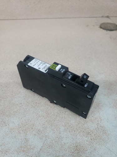 1-SQUARE D QO120PCAFI 20 AMP 120 VOLT ARC FAULT PLUG ON NEUTRAL TESTED ...