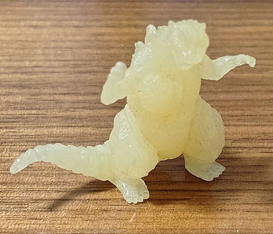 Godzilla Mini Figure Set Including Ghidorah, Anguirus, Battra & Mothra ...