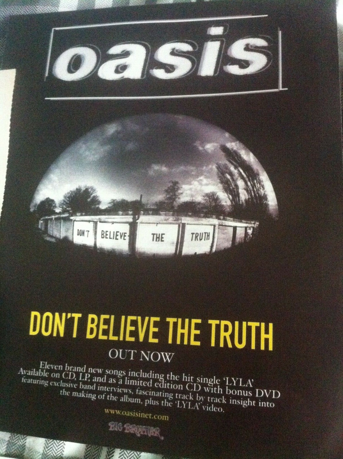 OASIS - MAGAZINE ADVERT SMALL POSTER live masterplan go let it out ...