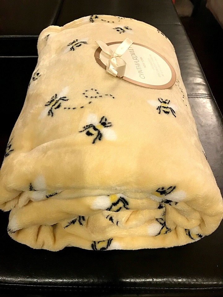 CYNTHIA ROWLEY Soft Oversize Honey Bumble Bee Throw Blanket for Bed ...
