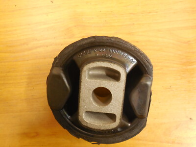 Mercedes W201 Rear Subframe rear mount 2013512842 NEW | eBay Australia
