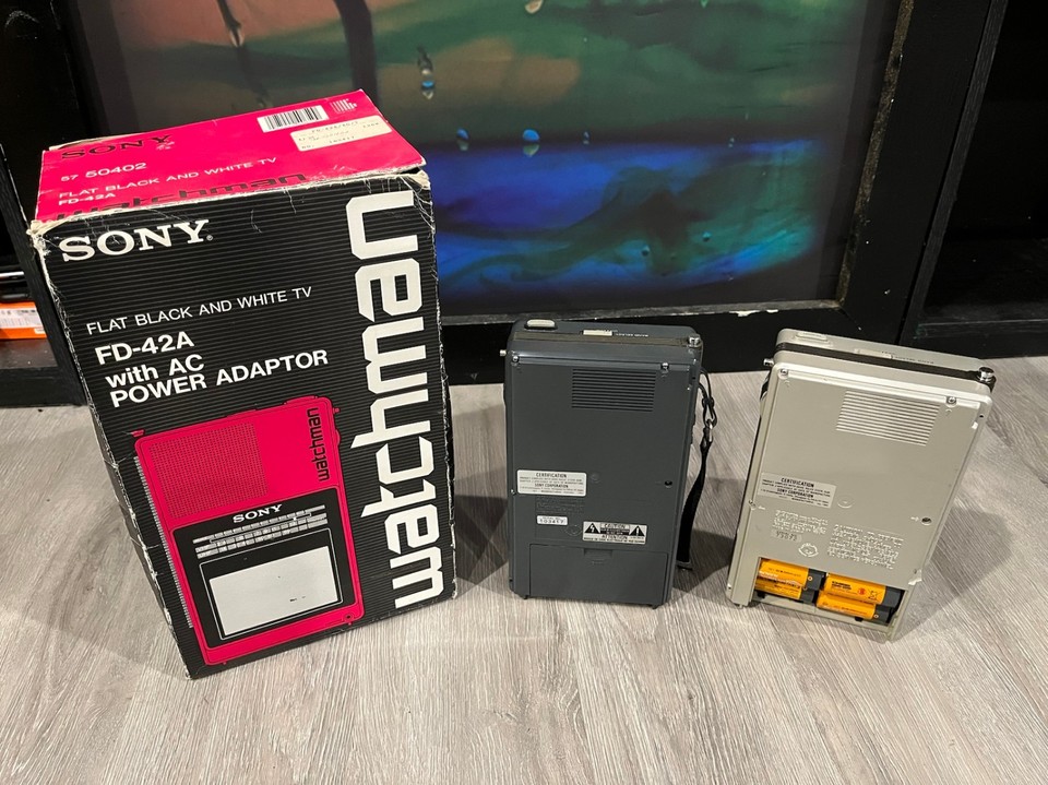 VINTAGE 1980's SONY WATCHMAN TV 4” CRT MODEL FD-40A AND FD-42A WITH BOX ...