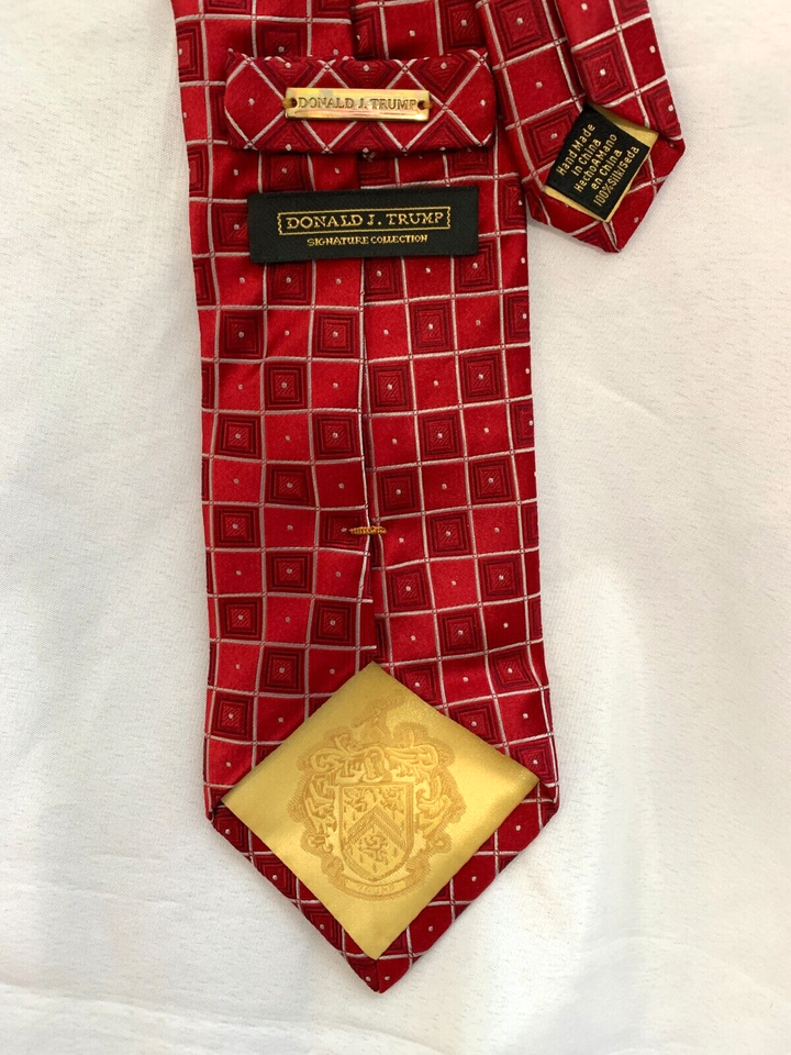 Donald J Trump Signature Necktie 3.75X59" Silk Red Squares 7 Dots Tie ...