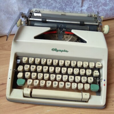 Typewriters - German Typewriter