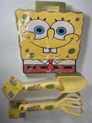 2009 SpongeBob Garden Set Garden Trowel Garden Cultivator Kneeling Pad ...