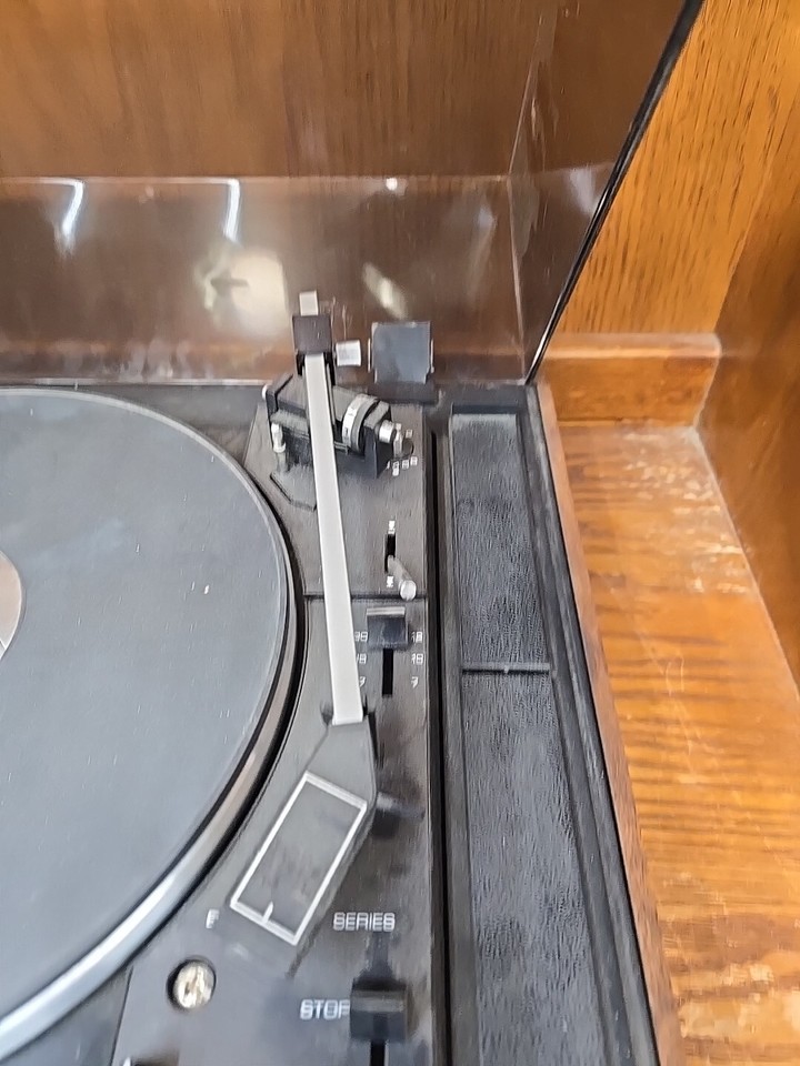 Vintage REALISTIC Lab-50 Turntable Vinyl Record Player. PARTS OR REPAIR ...