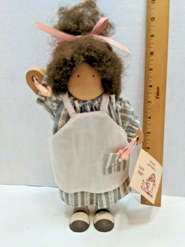 Lizzy High Justine Valentine 1993 Wood Doll Figurine Hairdresser ...