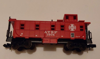 ATLAS Model Railroad Co. ATSF 1604 Santa Fe Collectable Red Caboose N ...
