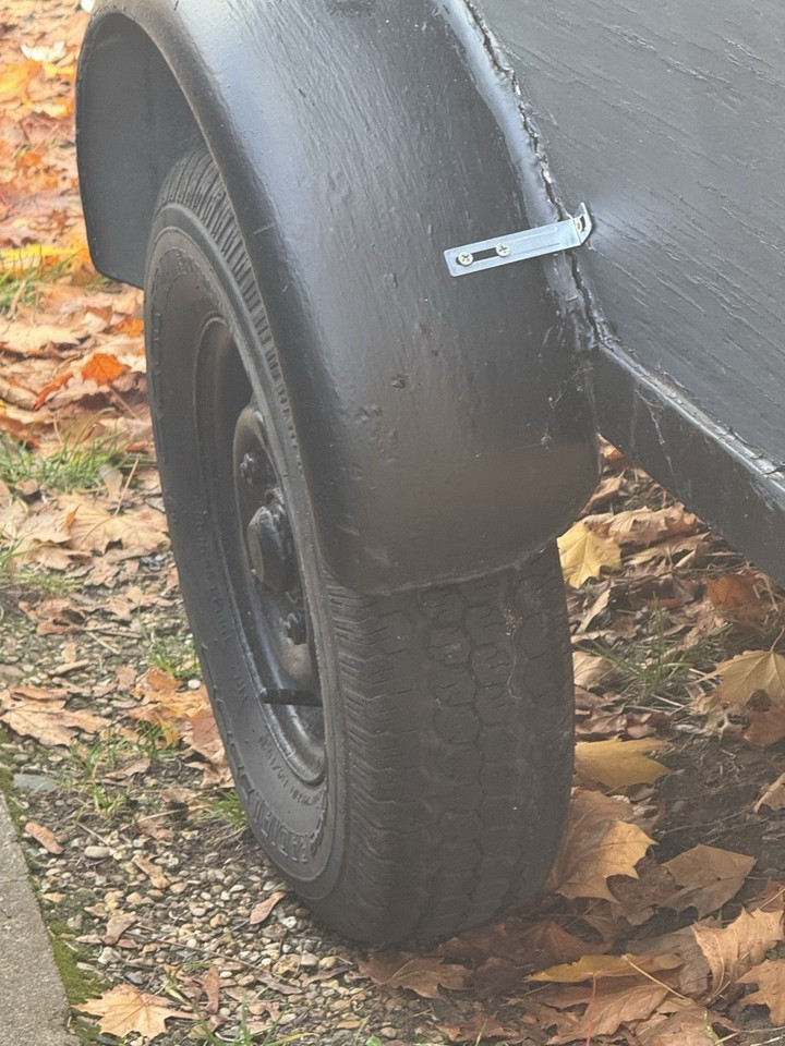 Small Box Trailer 2 Axle | eBay UK