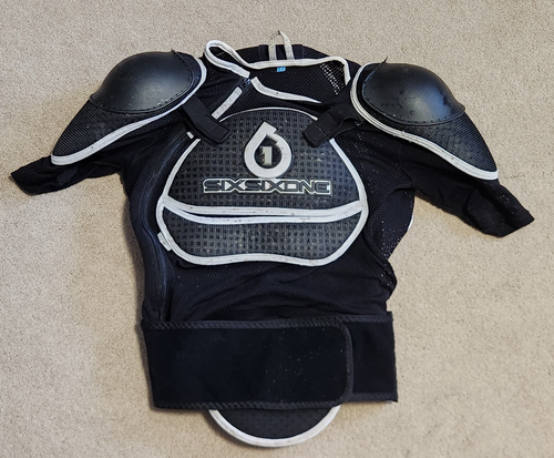 661 Sixsixone Six One Upper Body armour MTB mountain biking Protection ...