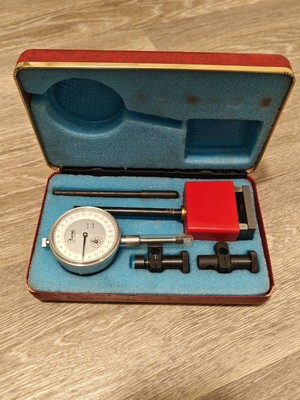 Indicators - Central Tool Dial Indicator