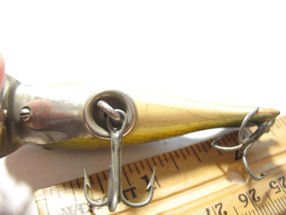 Sears Meadowbrook old wood fishing lure in plastic lid box caster type ...