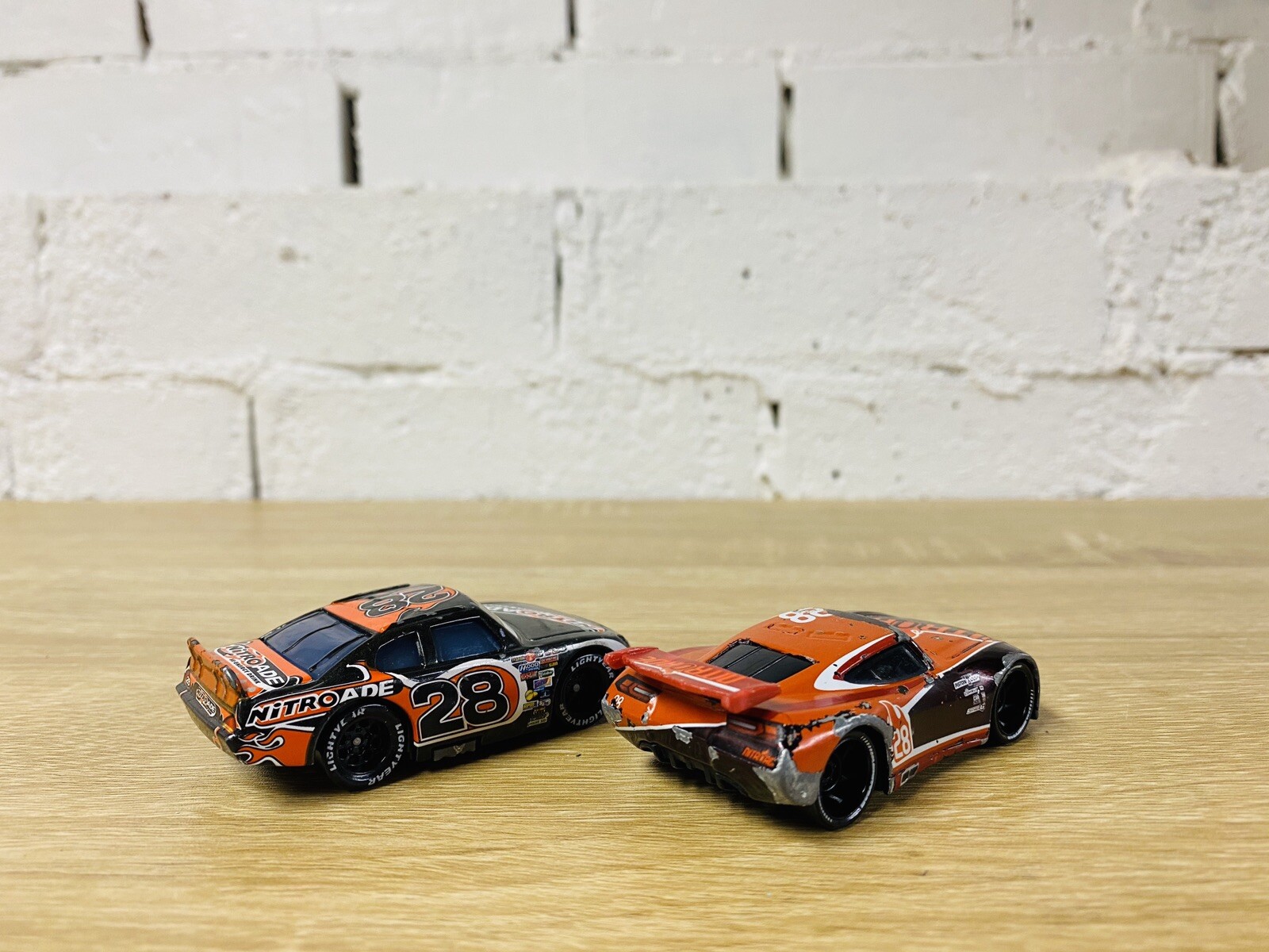 Alan Aiken Axler & Tim Treadless Nitroade No 28 Disney Pixar Diecast ...