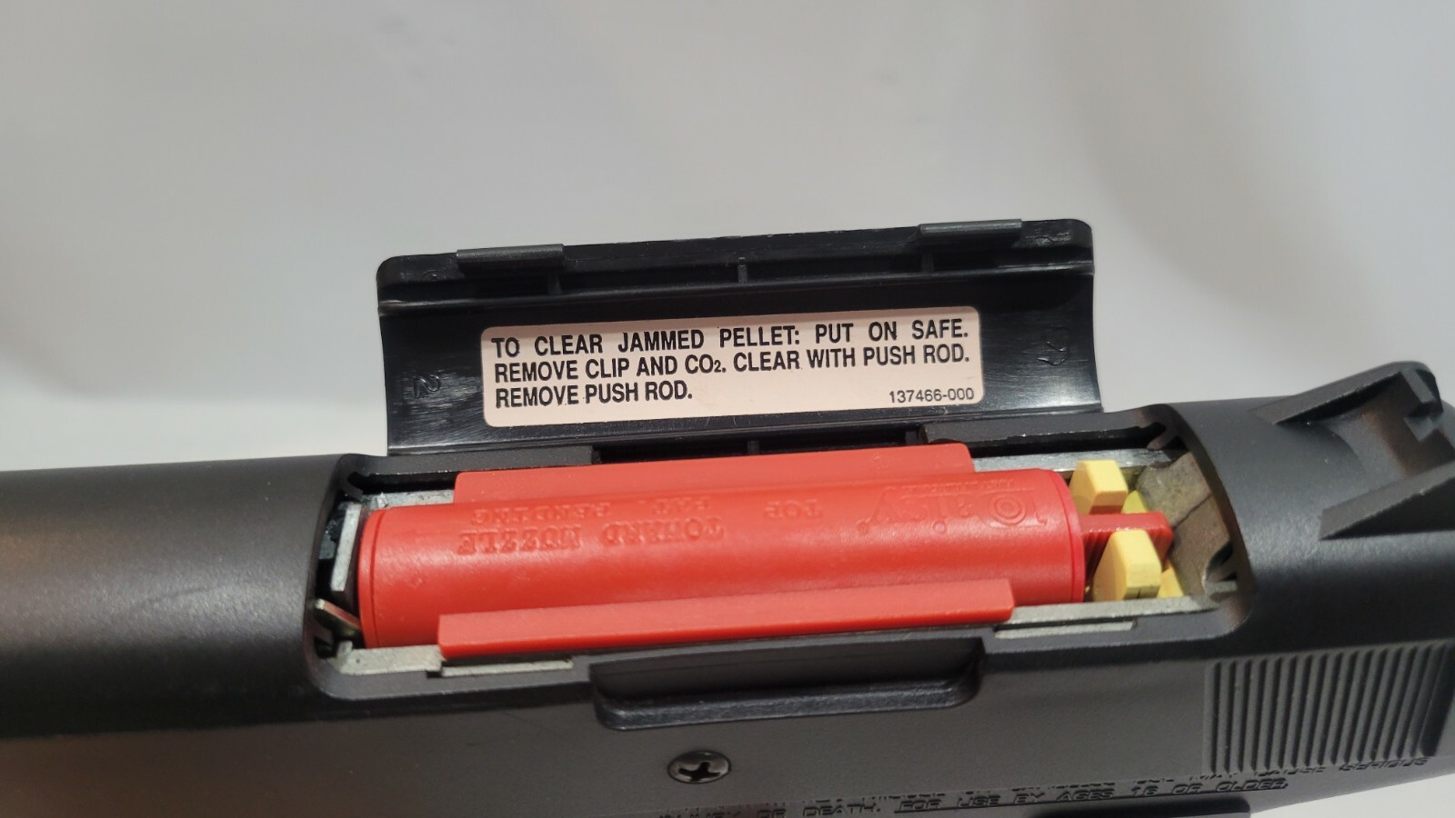 Daisy Model 2003 35 Shot Repeater Co2 .177 cal Pellet Pistol Vintage ...