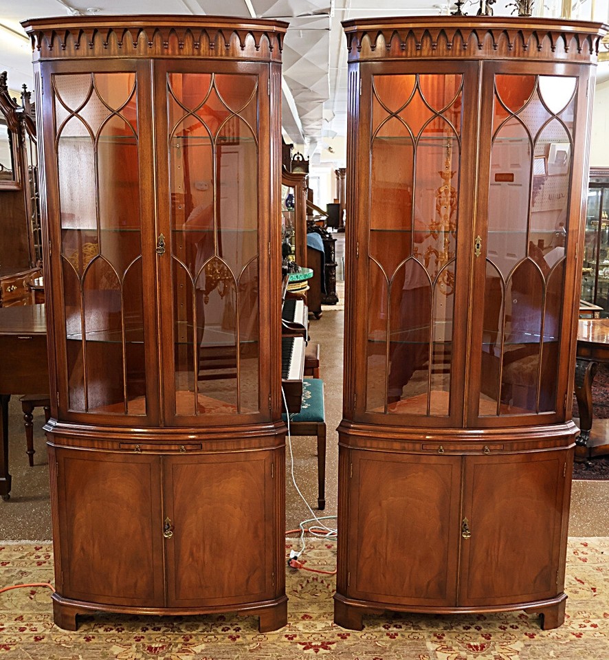 Pair of English Bevan Funnell Reprodux Mahogany Chippendale Corner ...