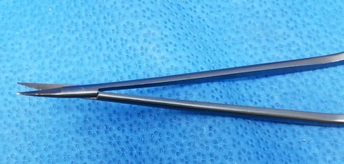 Codman 80-1526 Malis Bayonet Scissors Titanium Curved Down Regular 9 1/ ...