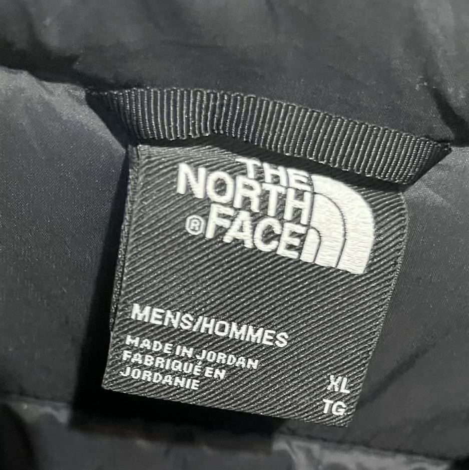 The North Face Men's Black Hooded Heavyweight Mid-Length Puffer Jacket ...